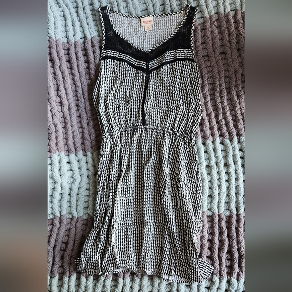 Mossimo Supply Co. | Dresses | Mossimo Supply Co Dress | Poshmark